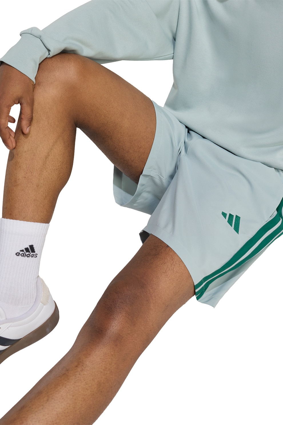 adidas Sportswear, Pantaloni scurti cu benzi laterale cu logo Chelsea ...