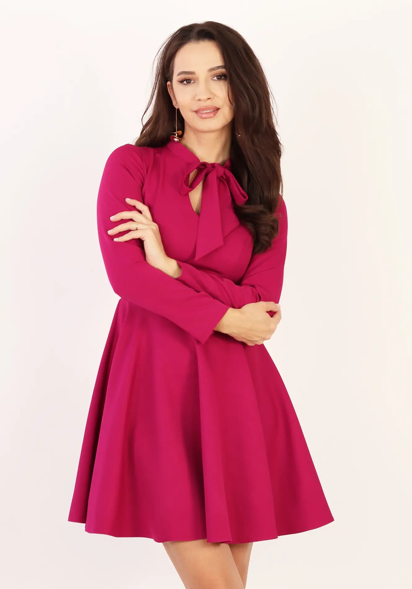 Rochie clos Moze fucsia, maneci lungi, funda la gat, marime 40 EU - eMAG.ro