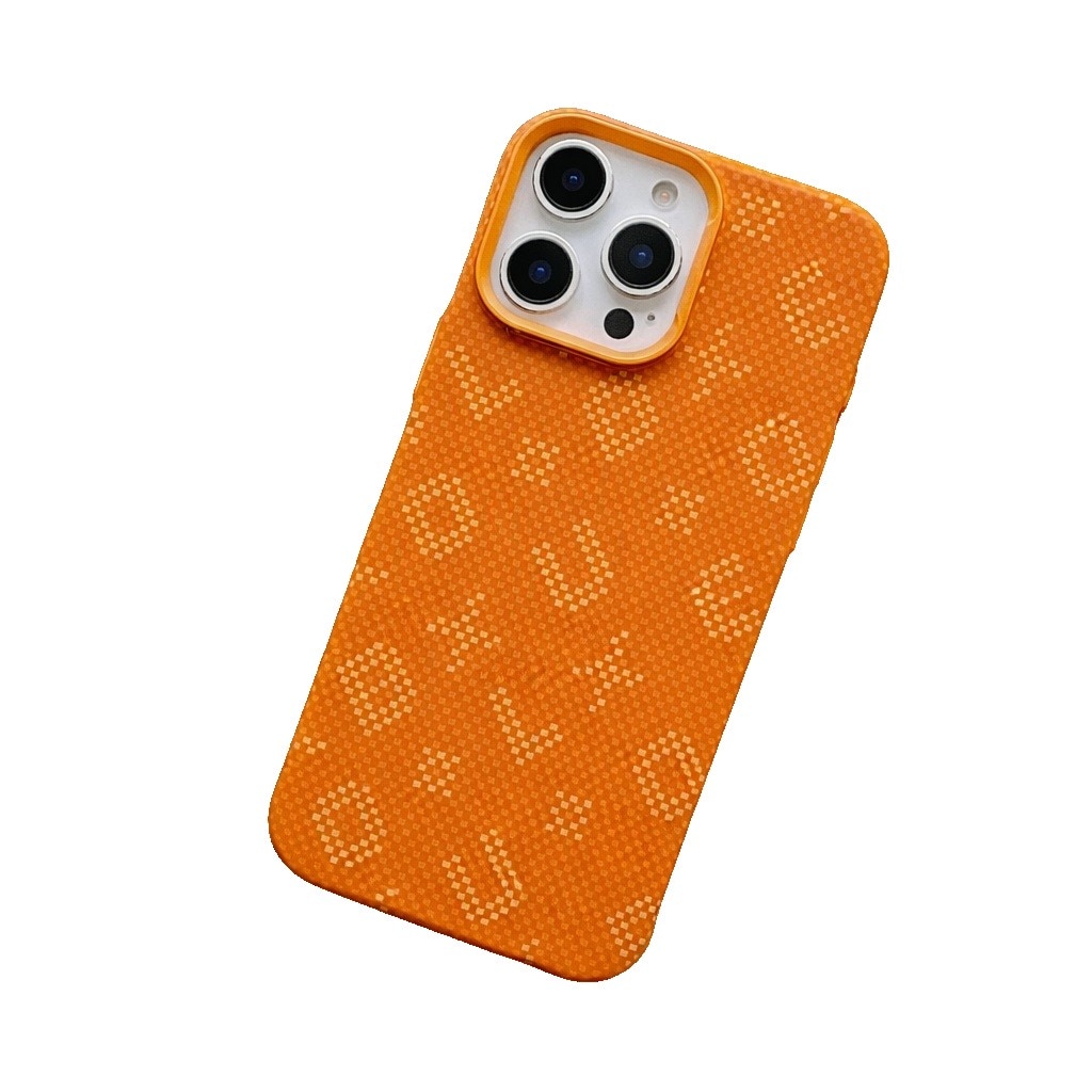 Carcasa Magentica, Leski, din Fibra de Carbon, pentru iPhone 15 Pro ...