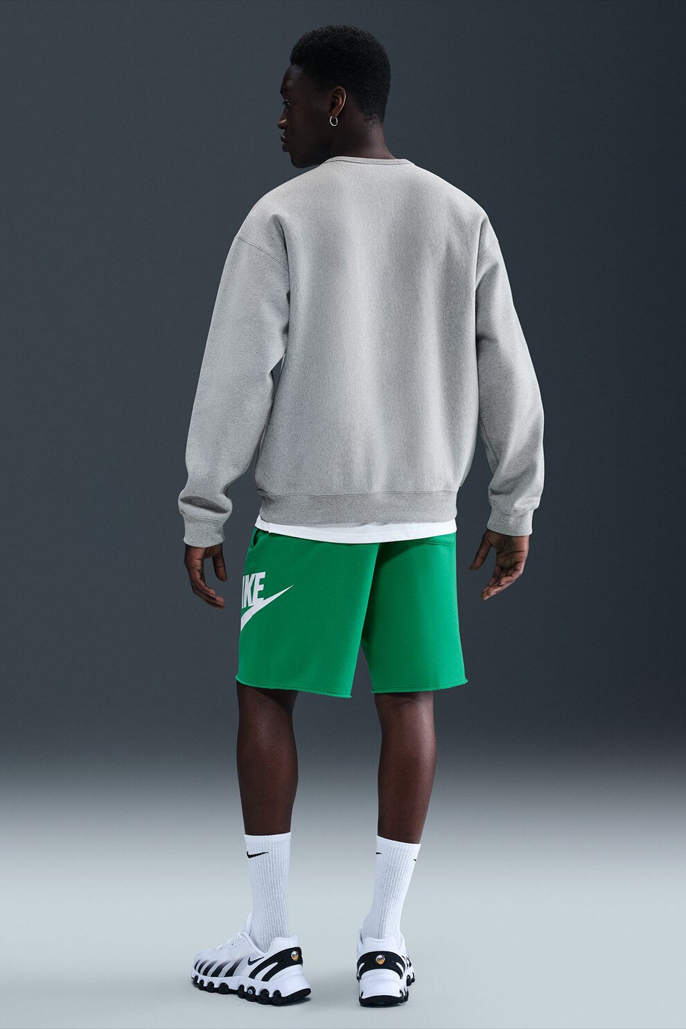 Nike, Bermude cu snur de ajustare si logo Club, Alb, Verde, L - eMAG.ro