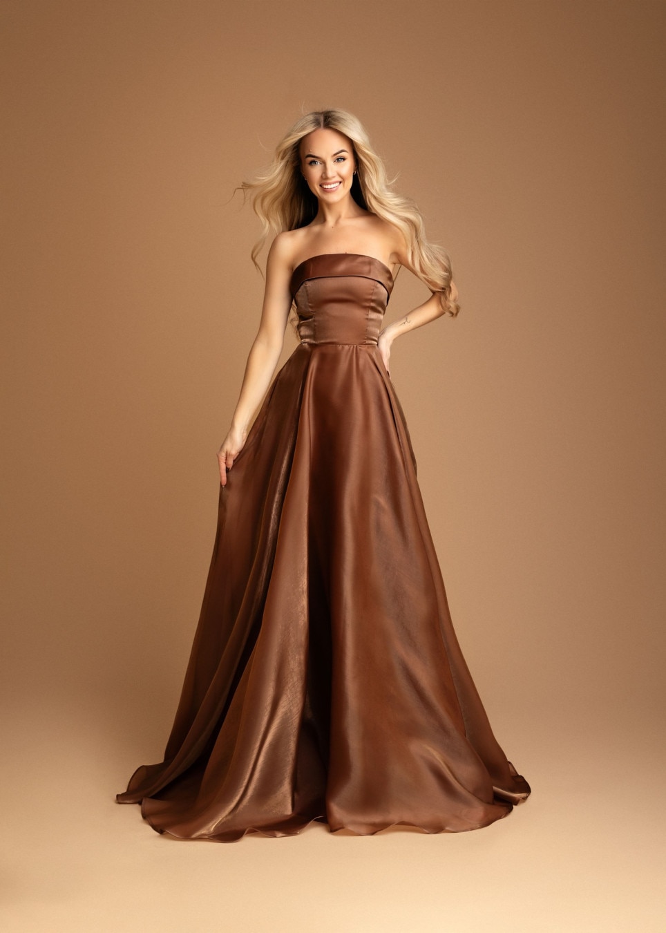 Rochie lunga eleganta maro MARO 36 EU - eMAG.ro