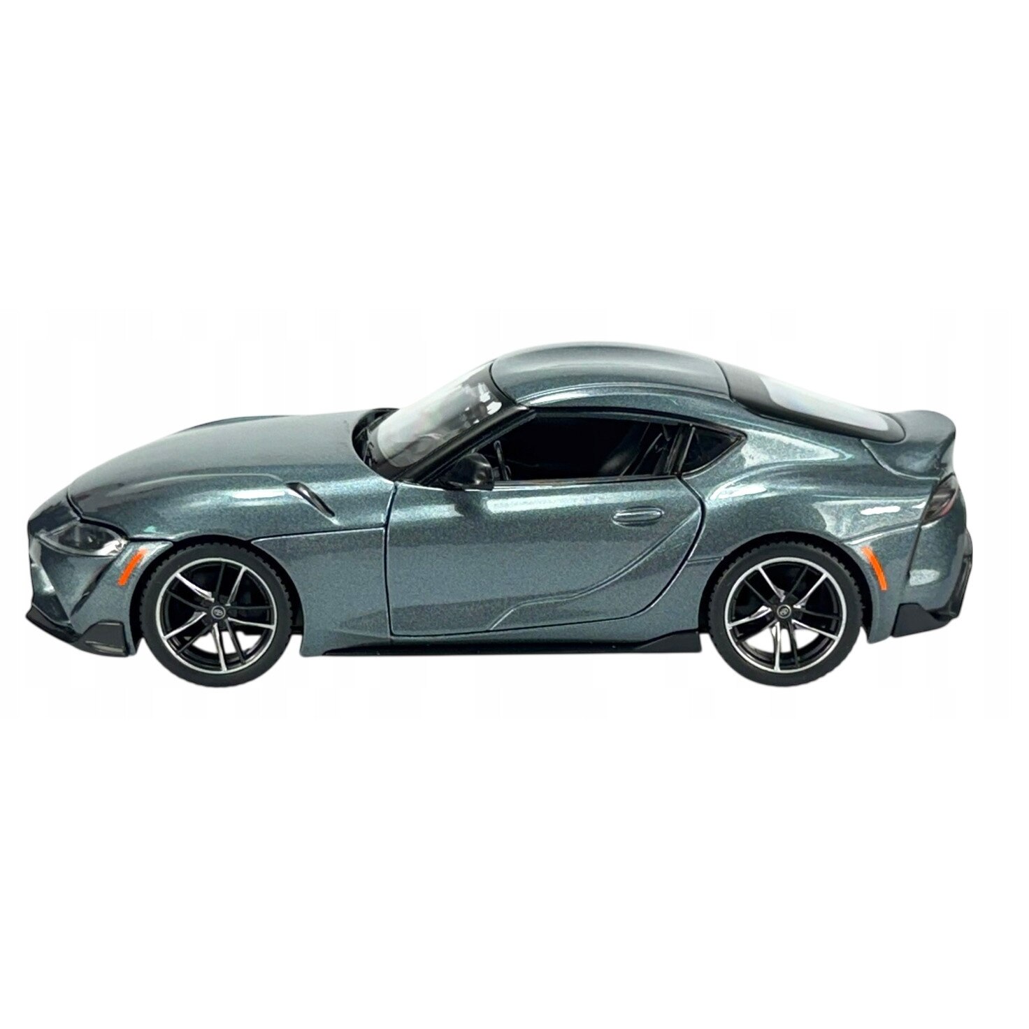 Masinuta Maisto Toyota GR Supra 1:24 metalic, argintie - eMAG.ro