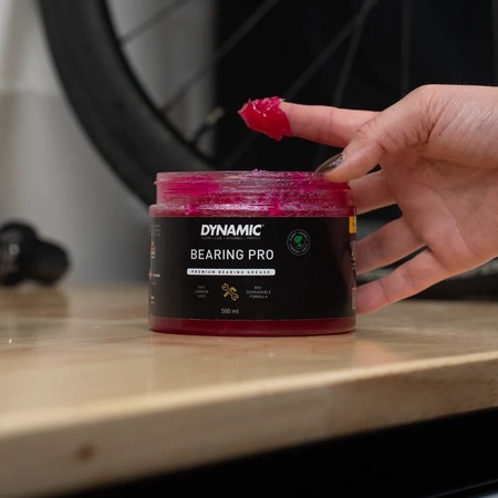 Unsoare dinamica pentru rulmenti Bearing Pro Grease 500ml - eMAG.ro