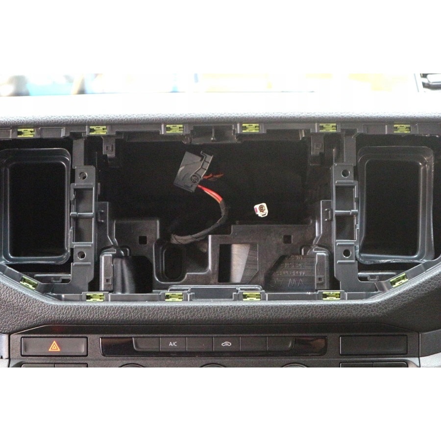 Rama adaptor montaj radio 1DIN, compatibil MAN TGE / VW Crafter II / VW ...