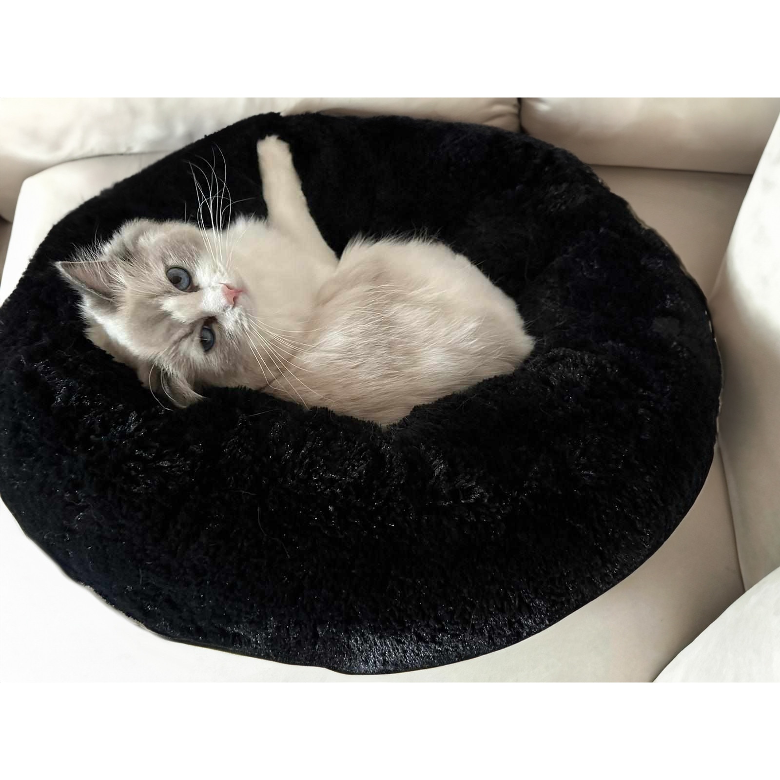 Pat pentru caini Velinda 60cm gri rotund moale - eMAG.ro