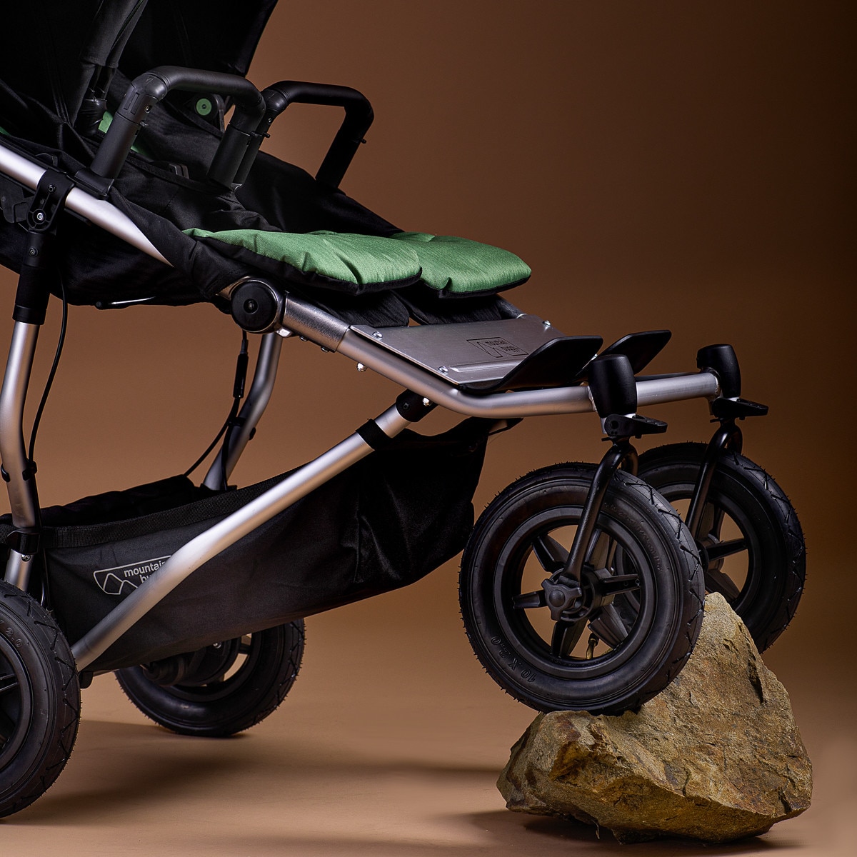 Количка за близнаци Mountain Buggy Duet Plus V4 колекция Heritage цвят ...