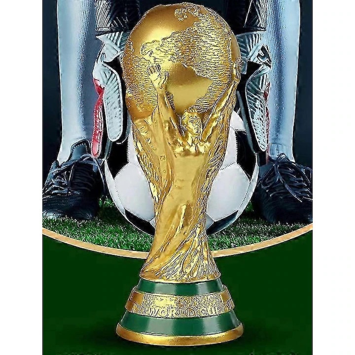 Trofeu Cupa Mondiala de 36 cm, model de trofeu de campion la fotbal ...