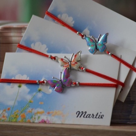 Set 3 bratari rosii lucrate manual cu fluturas colorat - eMAG.ro