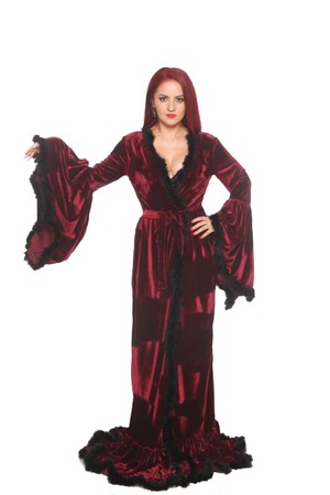 Halat visiniu din catifea cu puf de lebada, masura L-XL - eMAG.ro