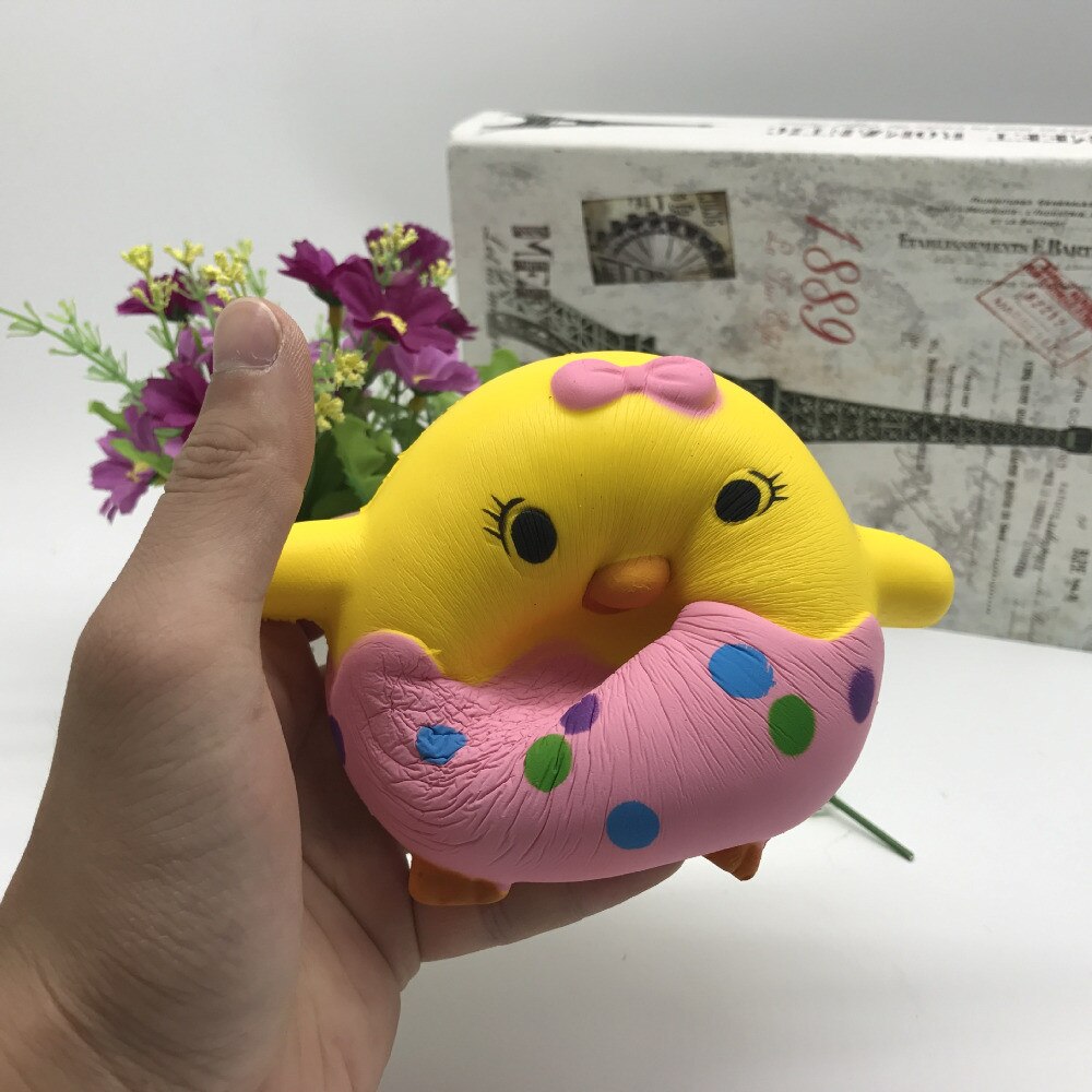 Set jucarii interactive Squishy Sunny Masinuta Roz si Puisor de gaina ...