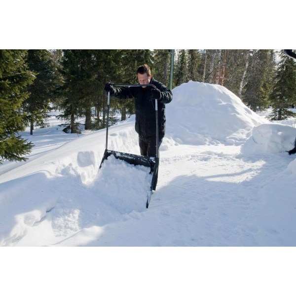 Професионална снегорина Fiskars Sledge, 1480 мм - eMAG.bg