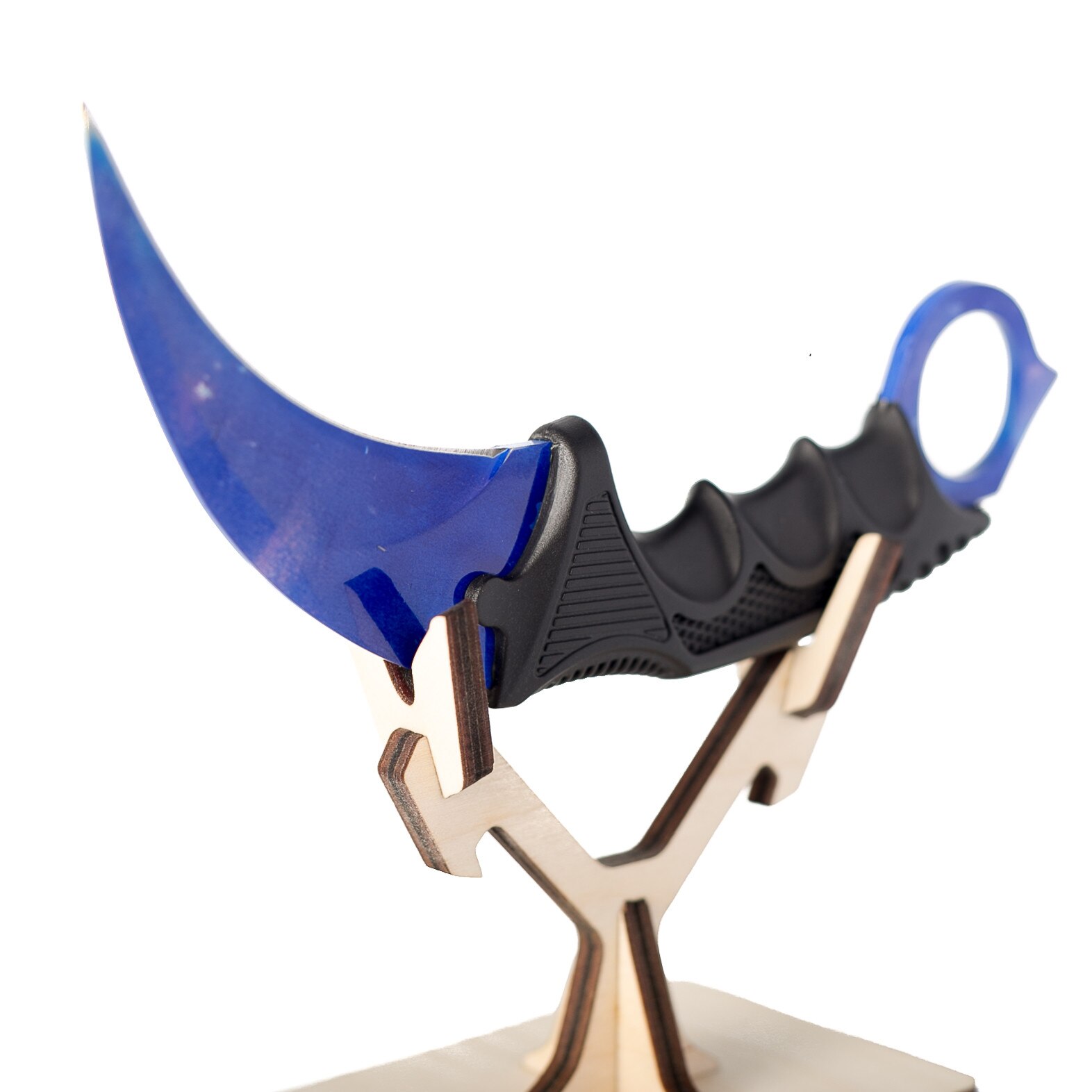 Cutit CS:GO Karambit Elite Sapphire cu suport Atlas inclus. - eMAG.ro