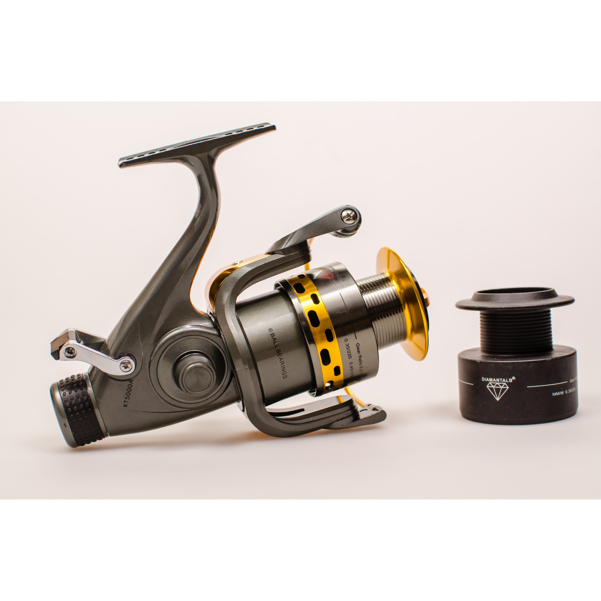 Mulineta Diamant Alb, KT 5000, cu 6 Rulmenti, pentru crap - eMAG.ro