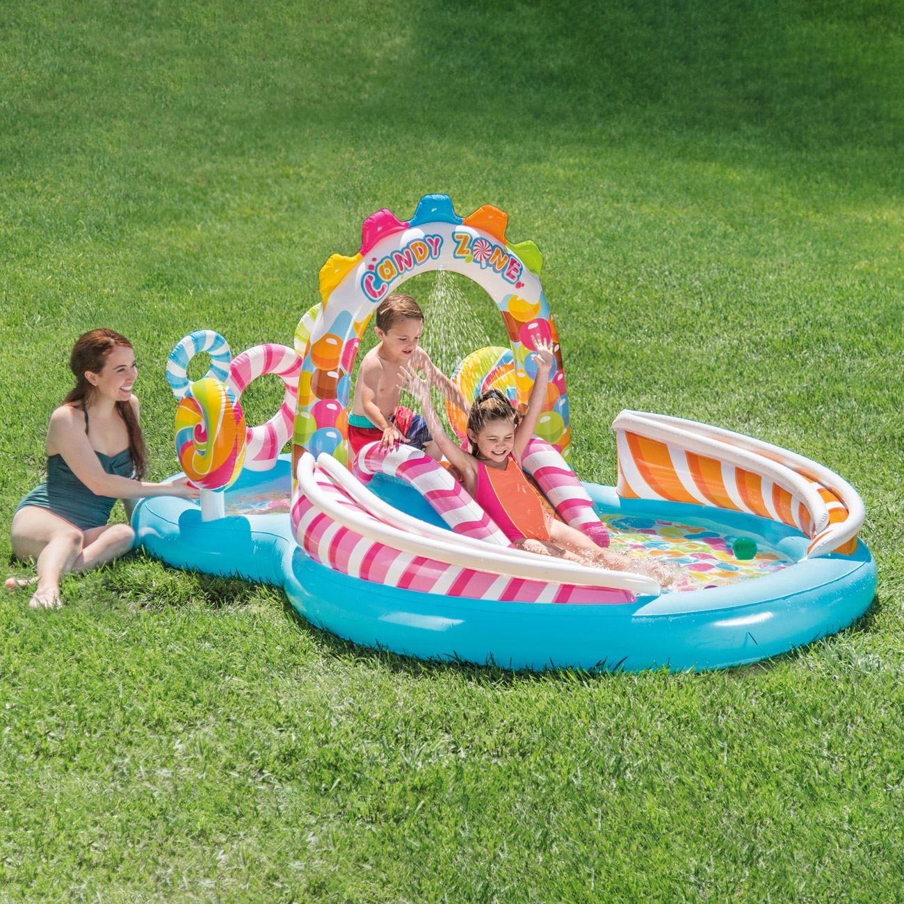 Felfújható medence és játszótér, édesség, vonzó design, két felfújható ...