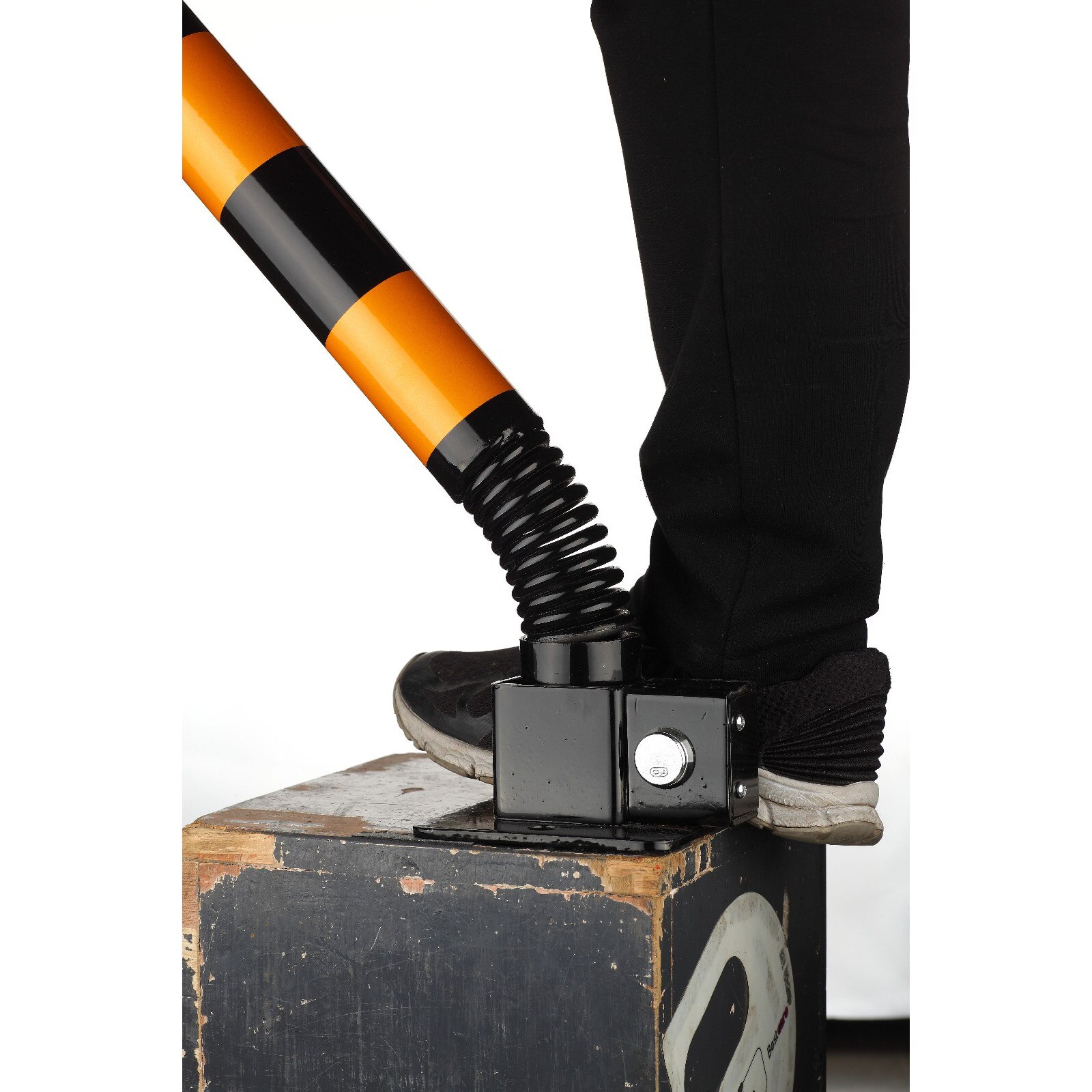 Blocator parcare manual tip stalp cu suspensie, cu cheie, sectiune cerc ...