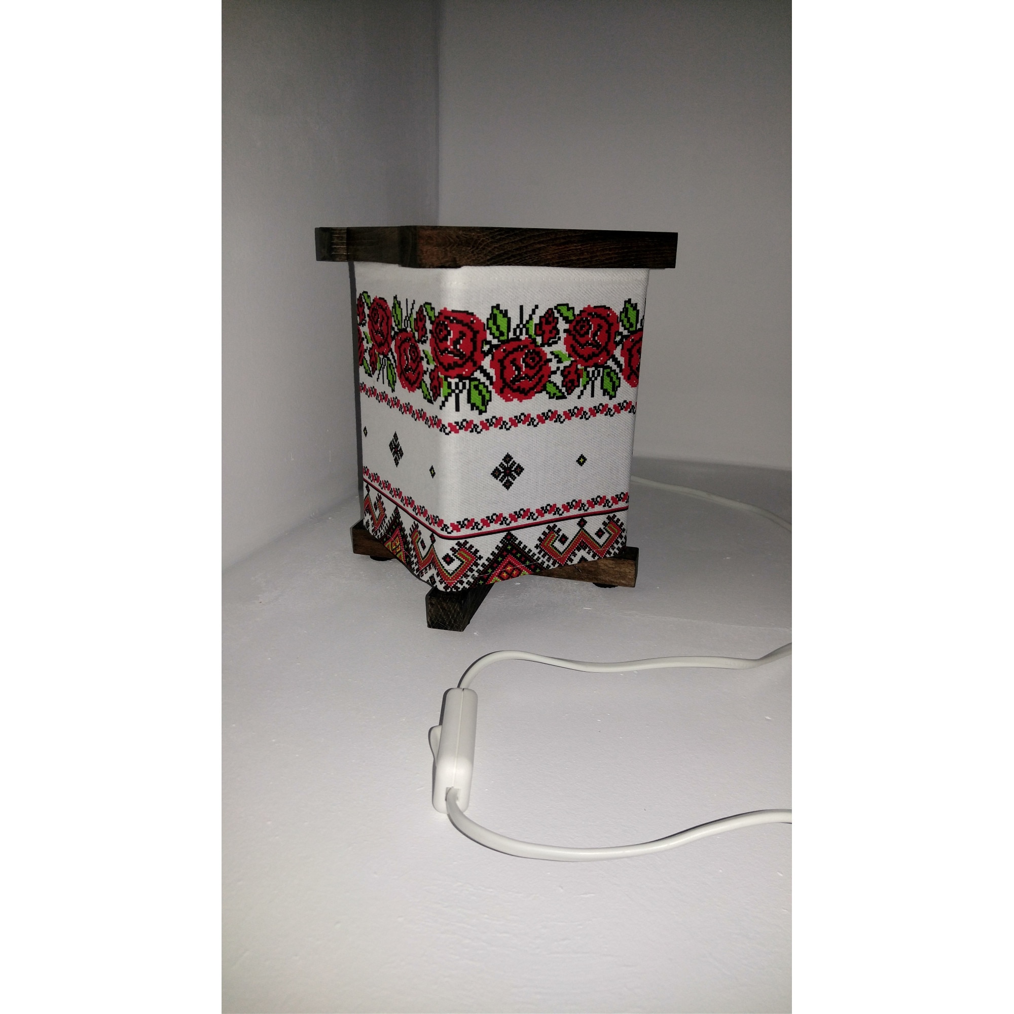 Veioza rustica cu motiv popular, Multicolor - eMAG.ro