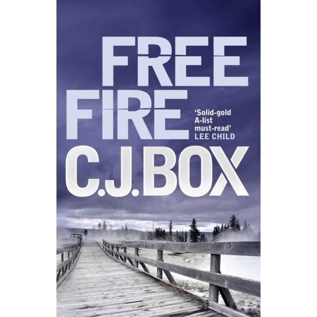 Free Fire de C. J. (Author) Box - eMAG.ro
