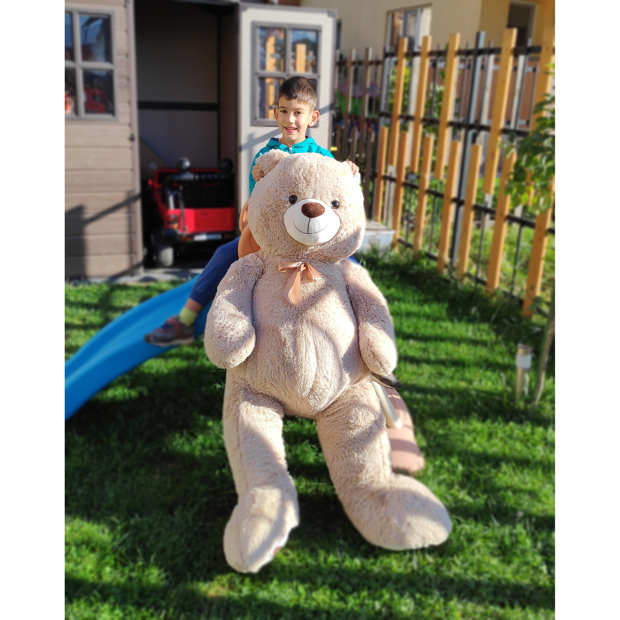 Urs de plus Globo Deluxe, bej, 140 cm - eMAG.ro