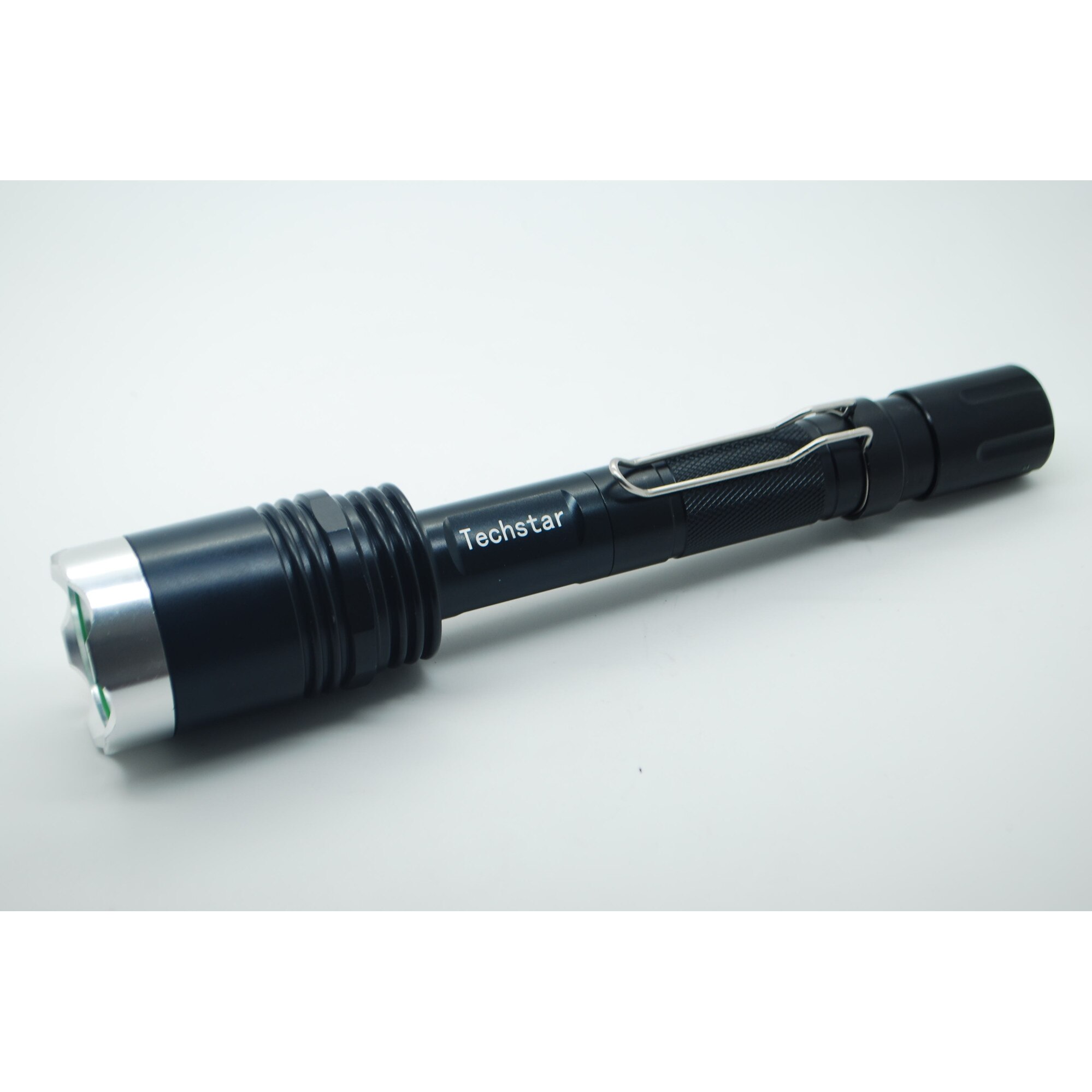 Lanterna Led Mclight FX400 XML T6 750 Lumeni 10w Acumulatori Inclusi ...