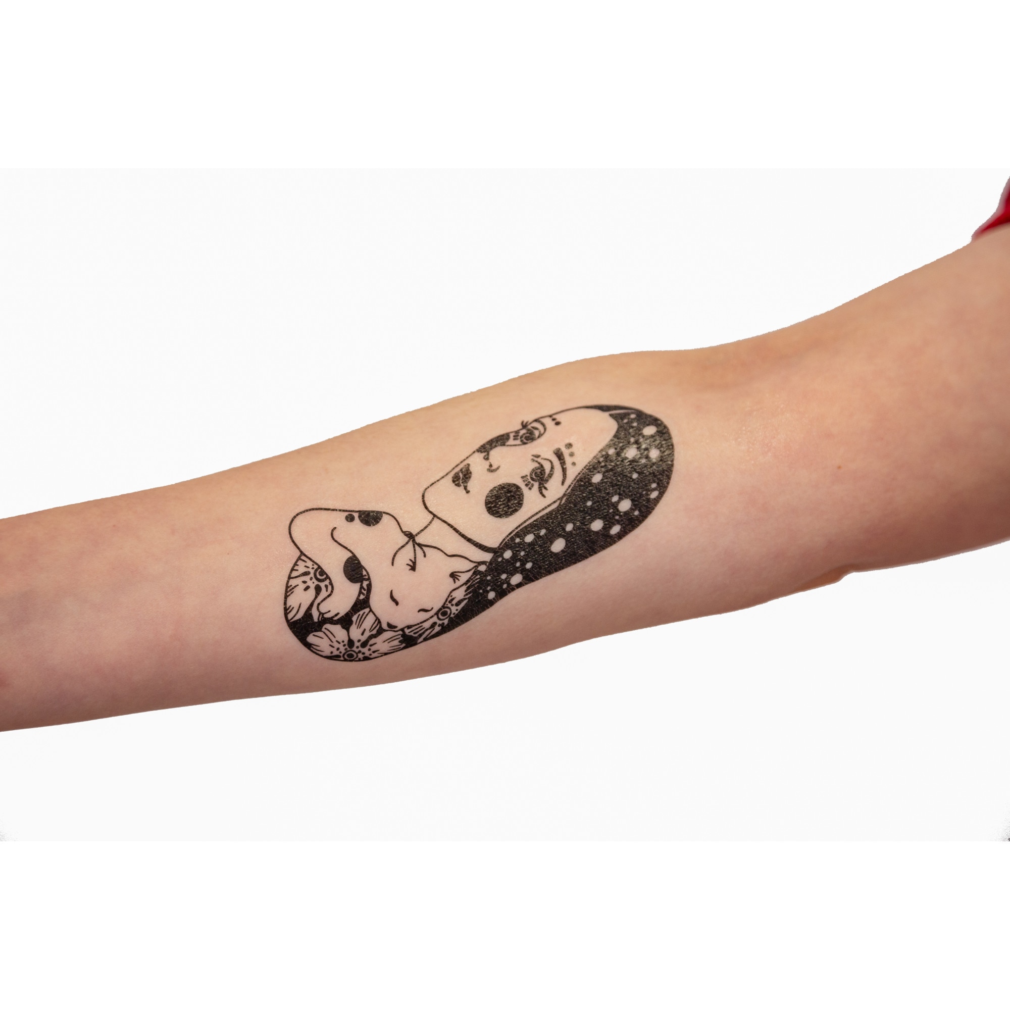 Tatuaje temporare Tatuin, Girl and the cat, design by Otilia Cadar, 2 ...