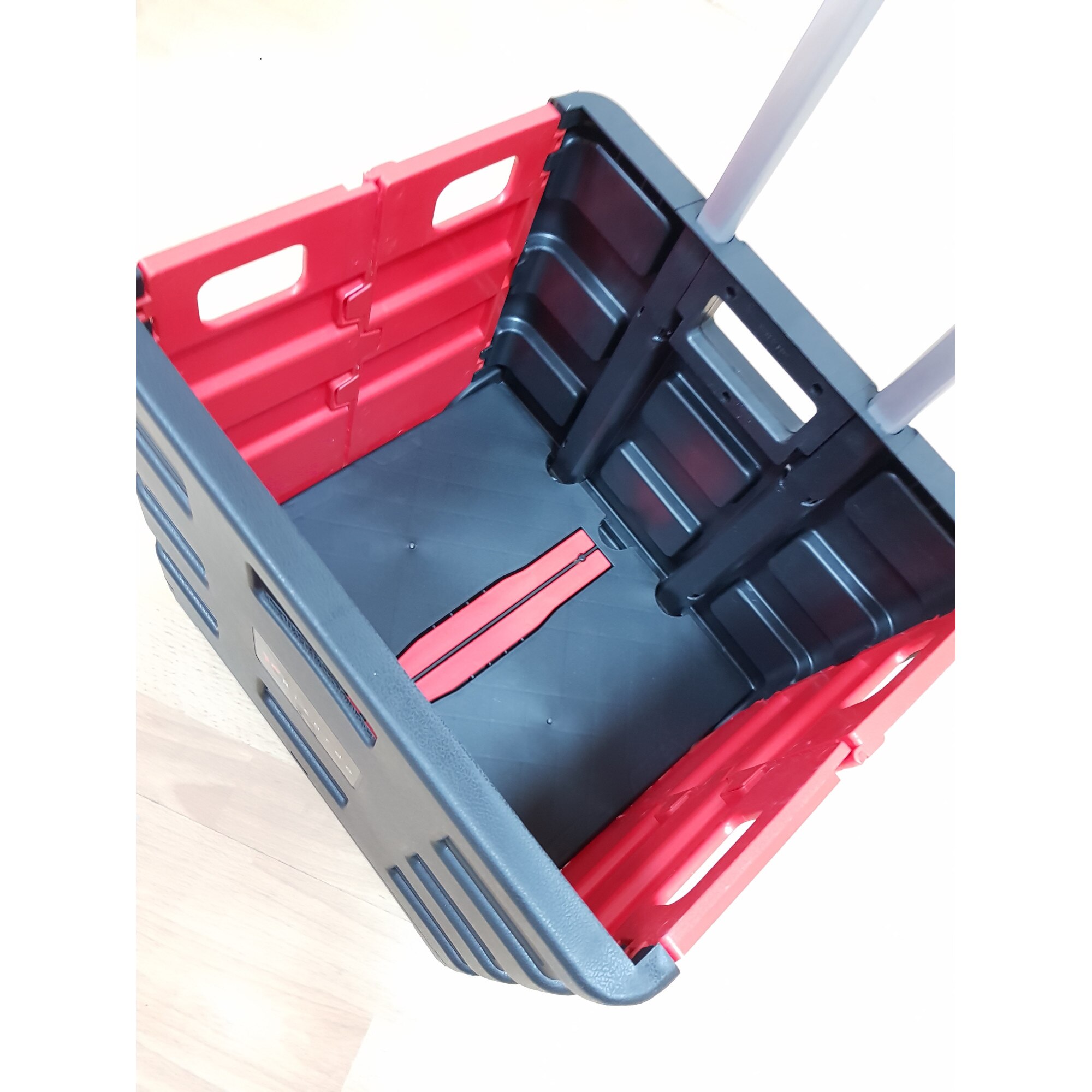 Carut pentru cumparaturi din plastic pliabil - eMAG.ro