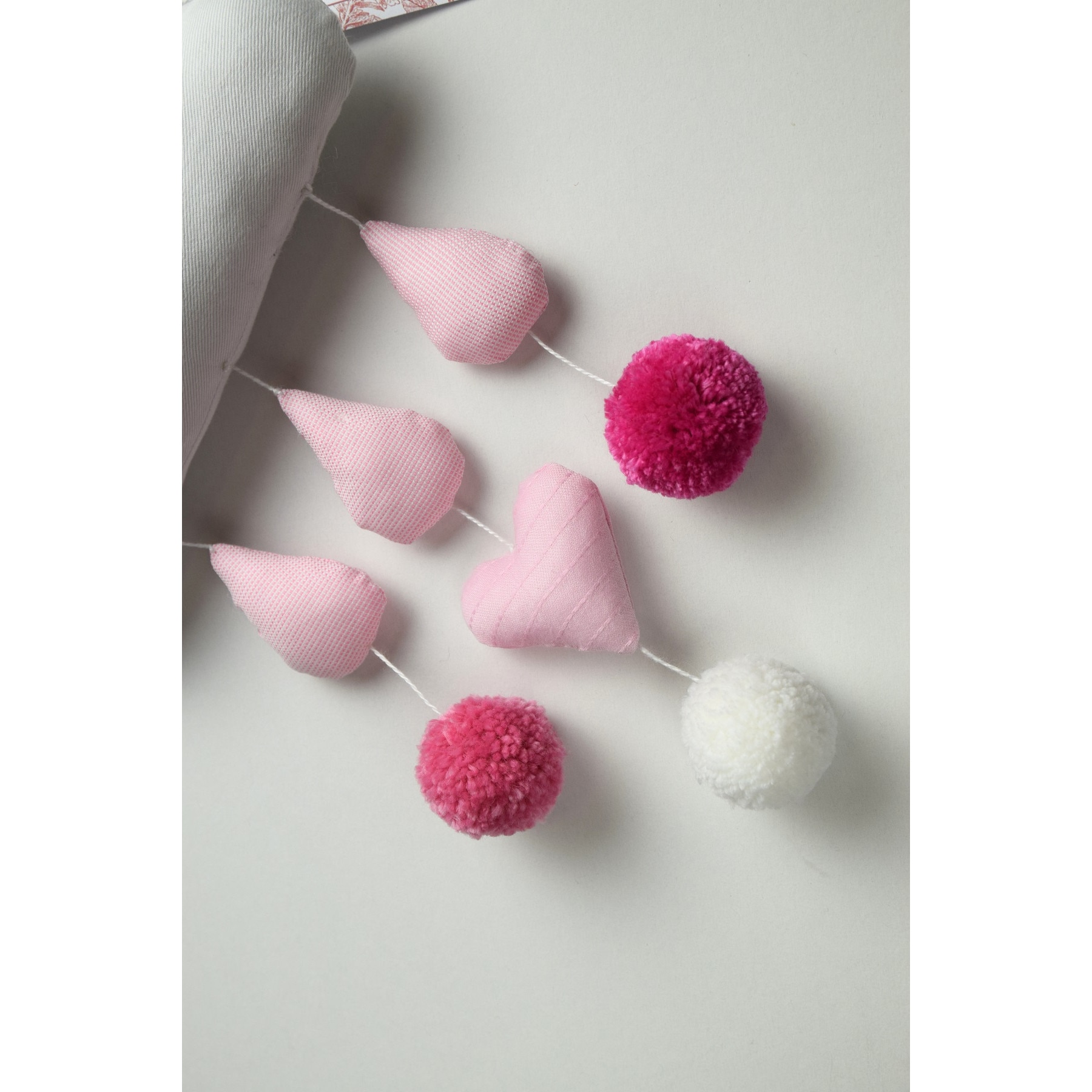 Norisor mic, decoratiune pentru camera copiilor, Bristol Atelier, Roz ...