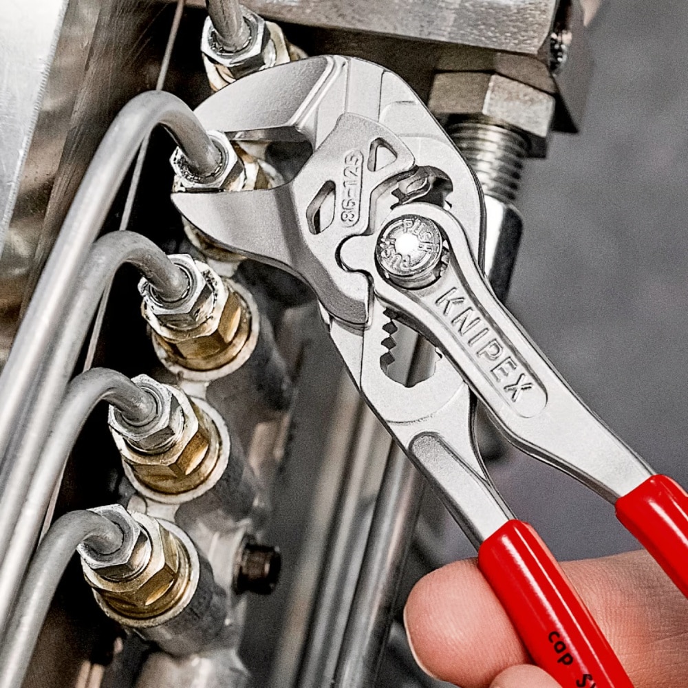 Cleste reglabil Knipex Cobra cu suprafete de prindere netede cromate ...