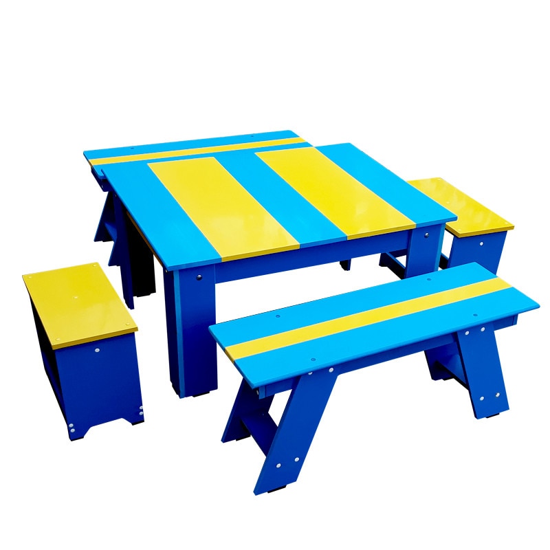 Set bicolor masuta cu scaunele si bancute pentru gradina - eMAG.ro