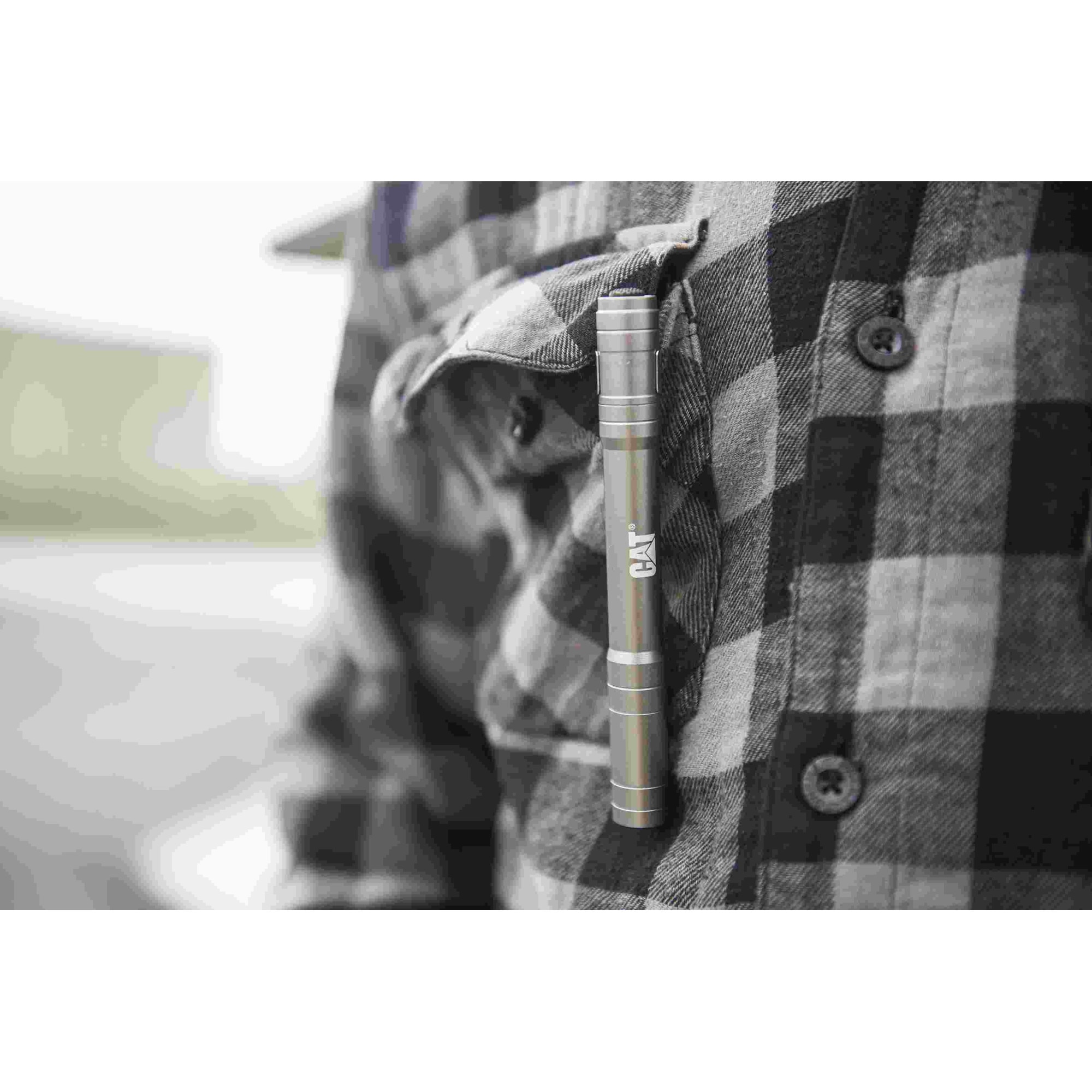 Lanterna CAT, CT2210, LED, 30m, 100LM - eMAG.ro