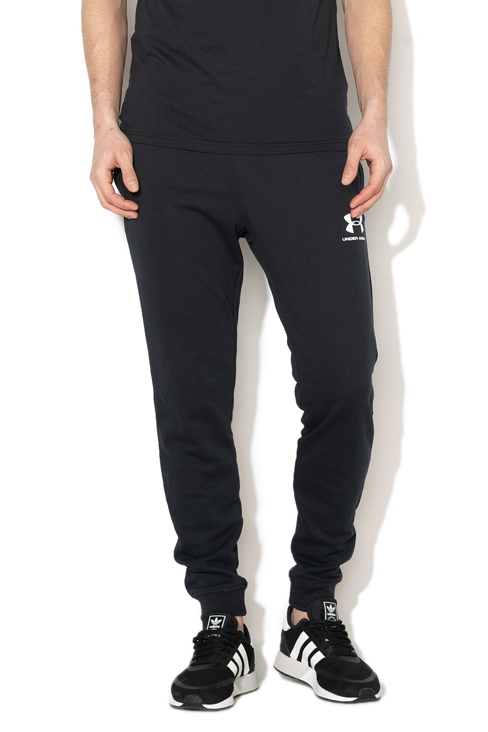 Under Armour, Pantaloni pentru fitness Sportstyle, Negru, XXL - eMAG.ro