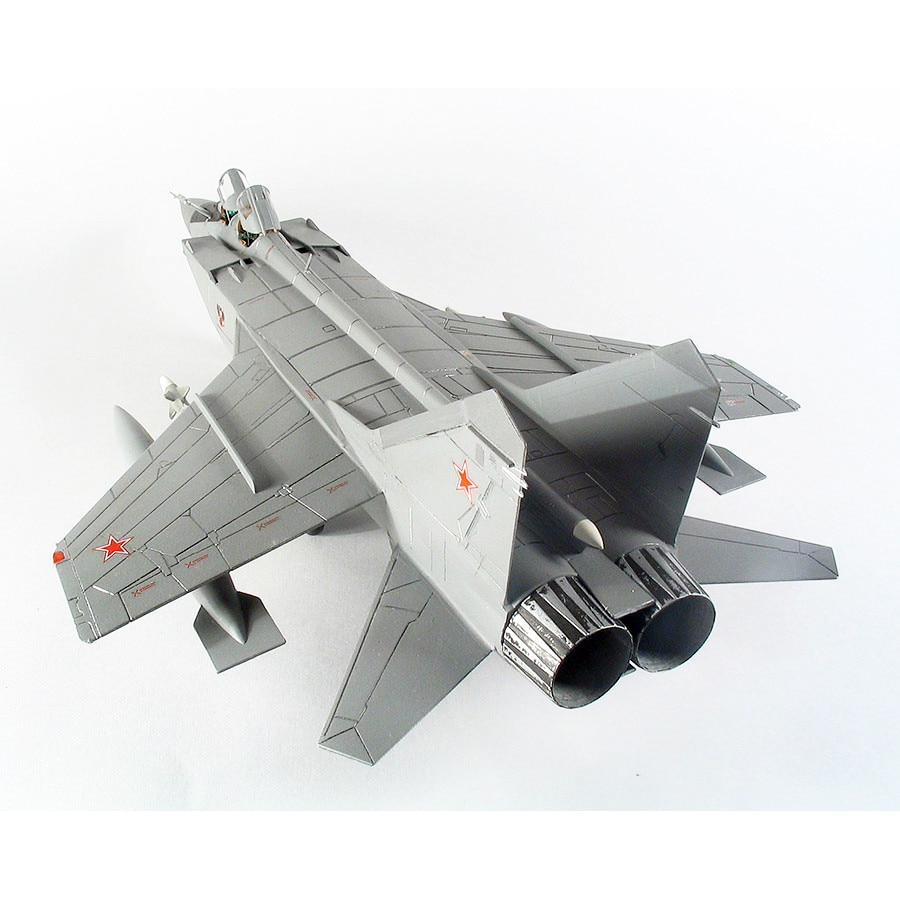 Macheta aeromodele de construit Zvezda Soviet Interceptor Fighter Mig ...
