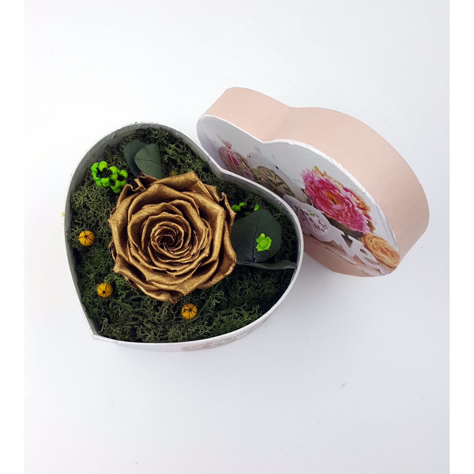 Trandafir Criogenat, auriu, pe pat de muschi stabilizat, intr-o cutie ...