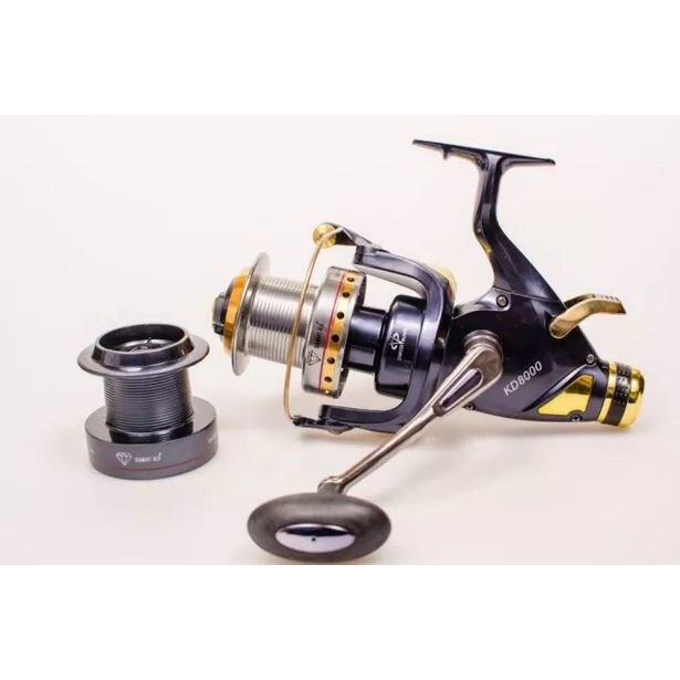 Set 2 Mulinete crap KD8000, cu tambur longcast metalic, Baitrunner, 9 ...