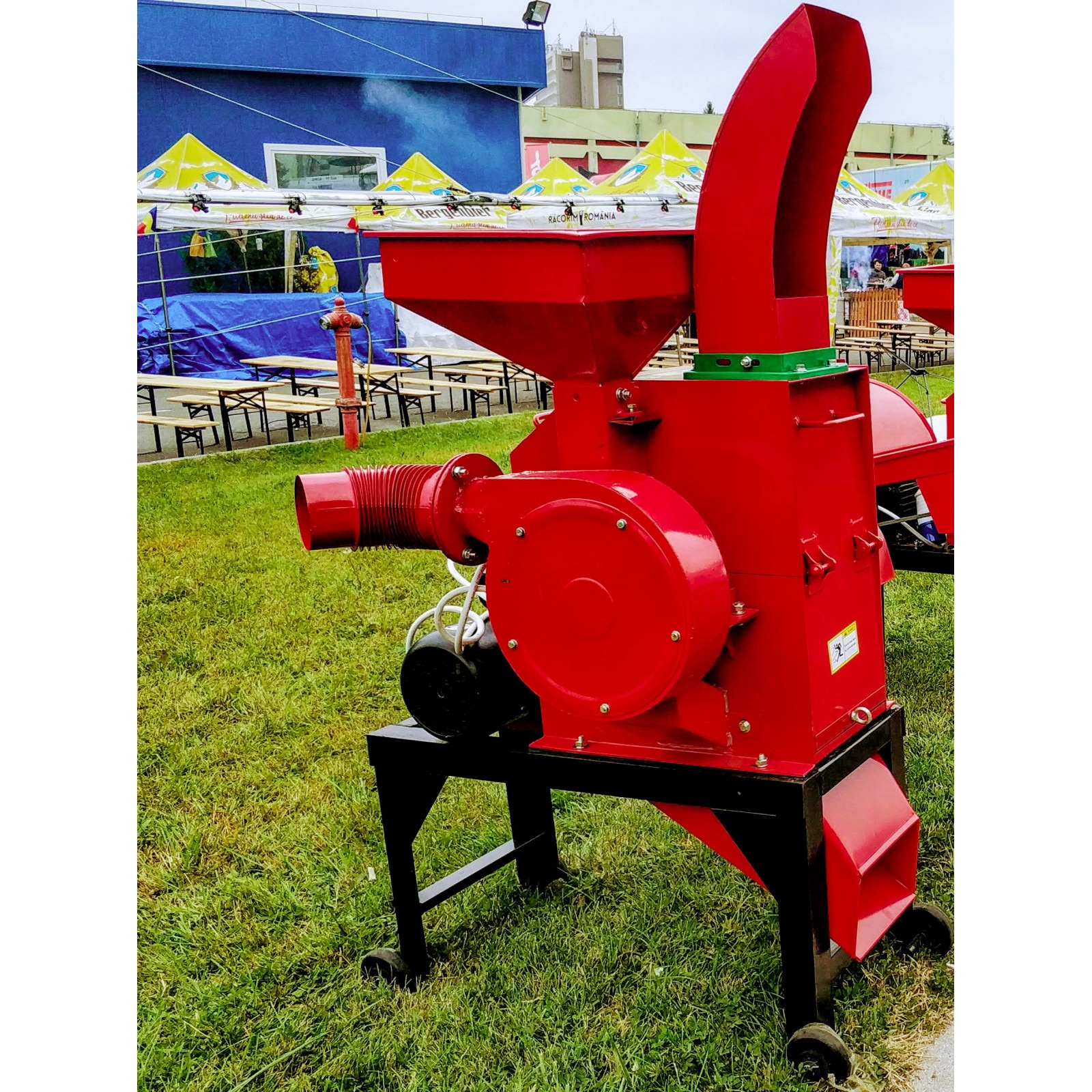 Tocator furaje MS 400-24 cu turbina, motor inclus 3.7 kw, 3 site ...