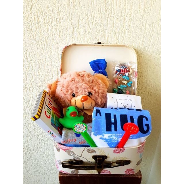 Cufar Cadou Nou Nascut Baietel, 11 Piese - eMAG.ro