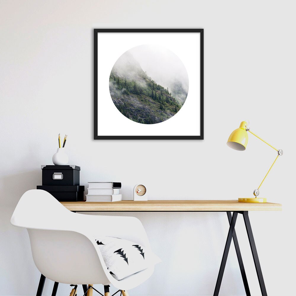 Tablou cu Rama de Lemn Neagra Brazi cuprinsi de ceata Peisaje Peisaje ...