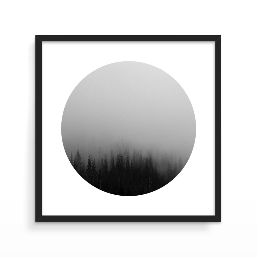 Tablou cu Rama de Lemn Neagra Peisaj alb negru cu padure de brazi in ...