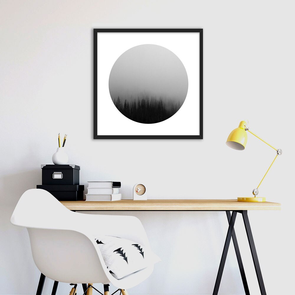 Tablou cu Rama de Lemn Neagra Peisaj alb negru cu padure de brazi in ...