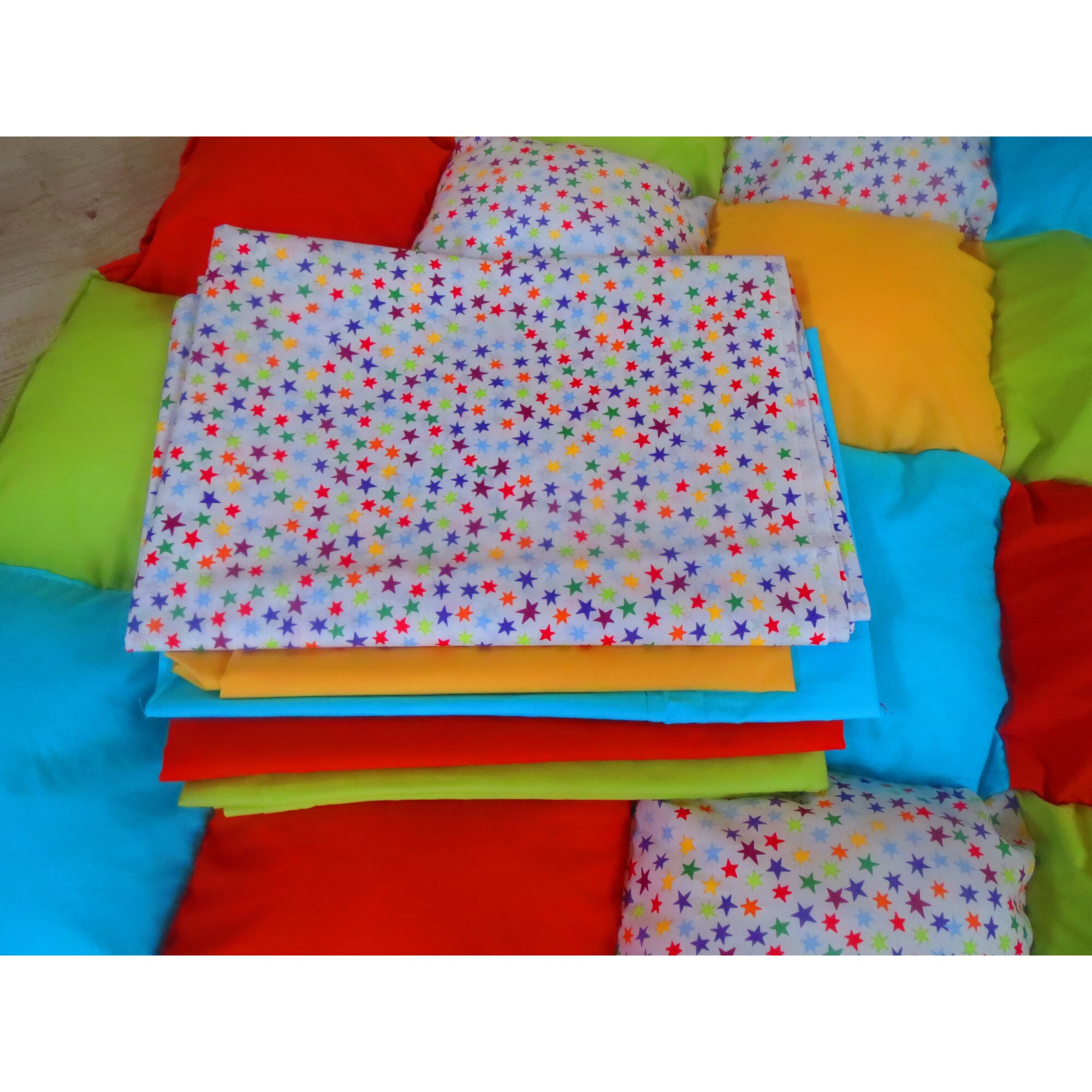 Covoras de joaca Stelute colorate, patrate pufoase, Multicolor, 120 cm ...