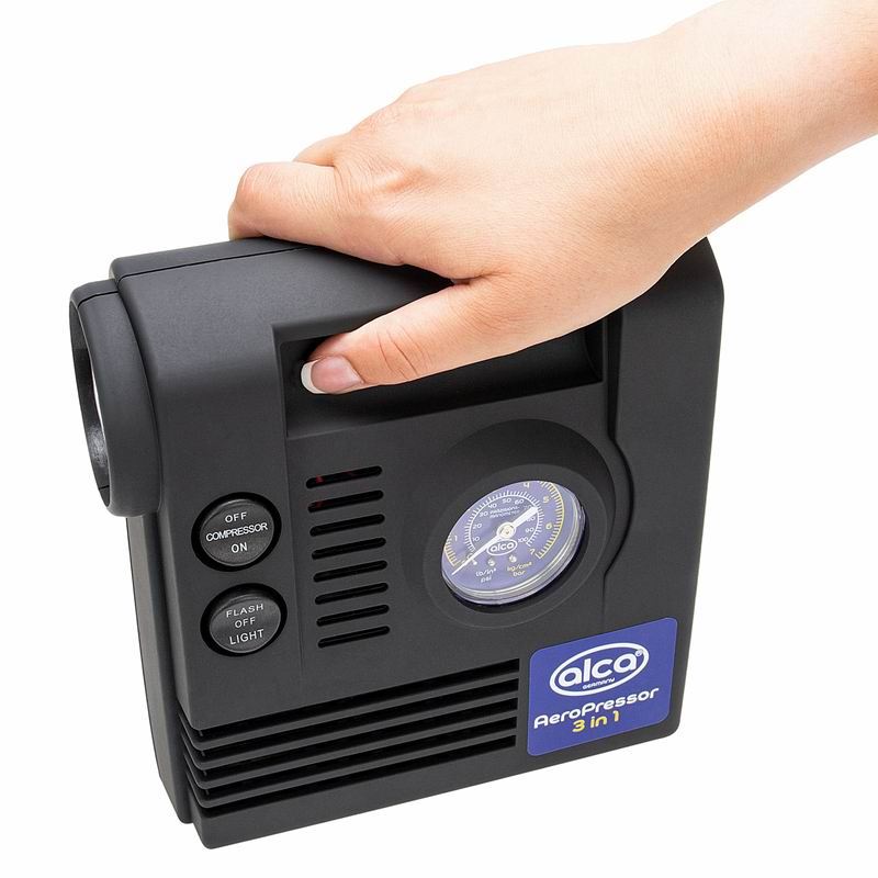 Compresor aer 12V, 3 in 1, 300psi, cu lanterna 233.00 Alca - eMAG.ro