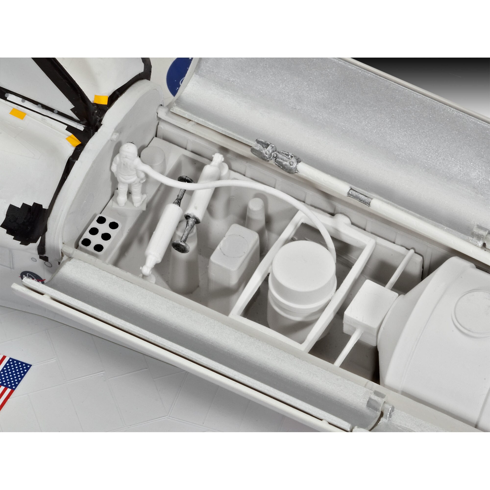 Macheta aeromodele Revell Space Shuttle ATLANTIS 1:144 REV 04544 - eMAG.ro