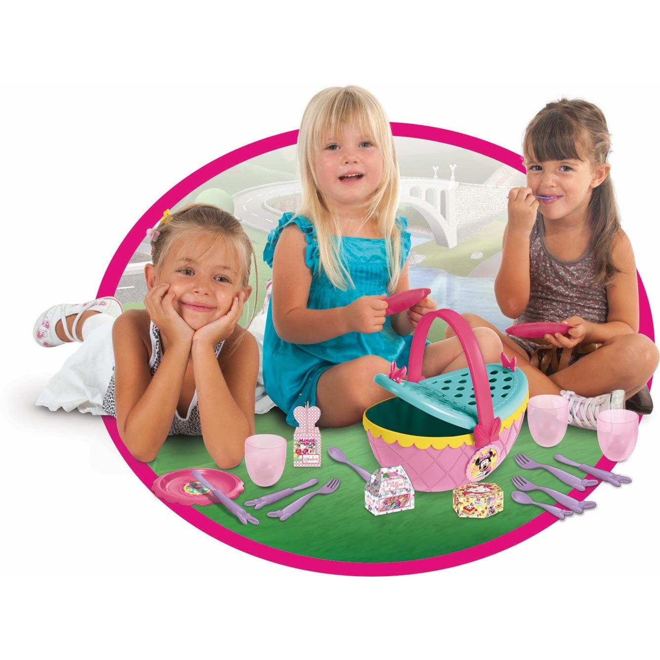 Set picnic Minnie Mouse Disney®, 19 piese, multicolor - eMAG.ro