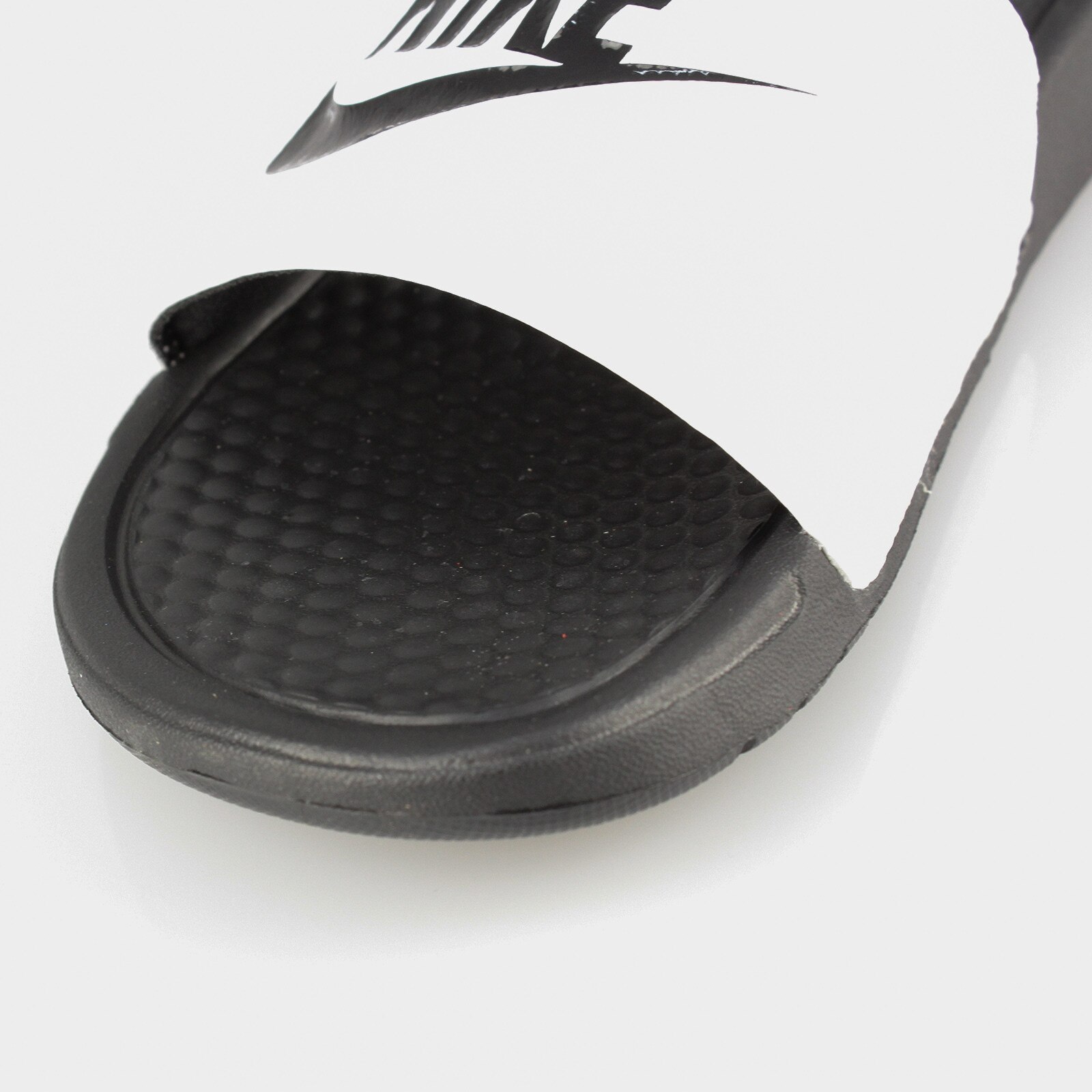 Slapi unisex Nike BENASSI JDI 343880-100, 41 EU, Alb - eMAG.ro