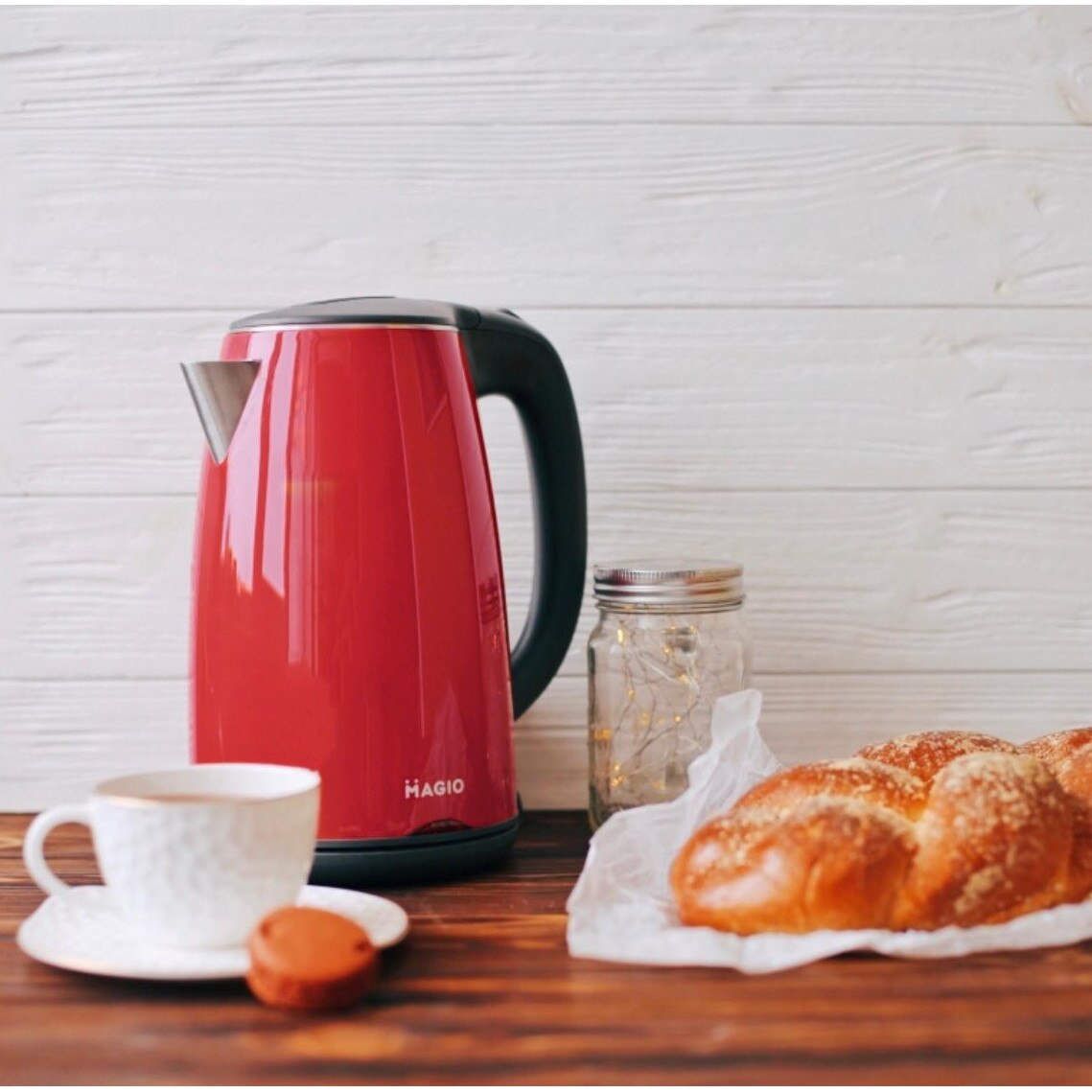 Fierbator MAGIO MG-977 - 1800W - 1,7 lt - Rosu - eMAG.ro