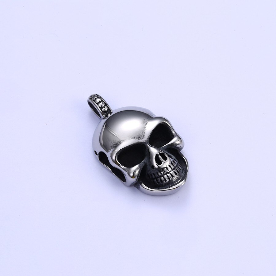 Pandantiv Goth "Skeleton" - eMAG.ro