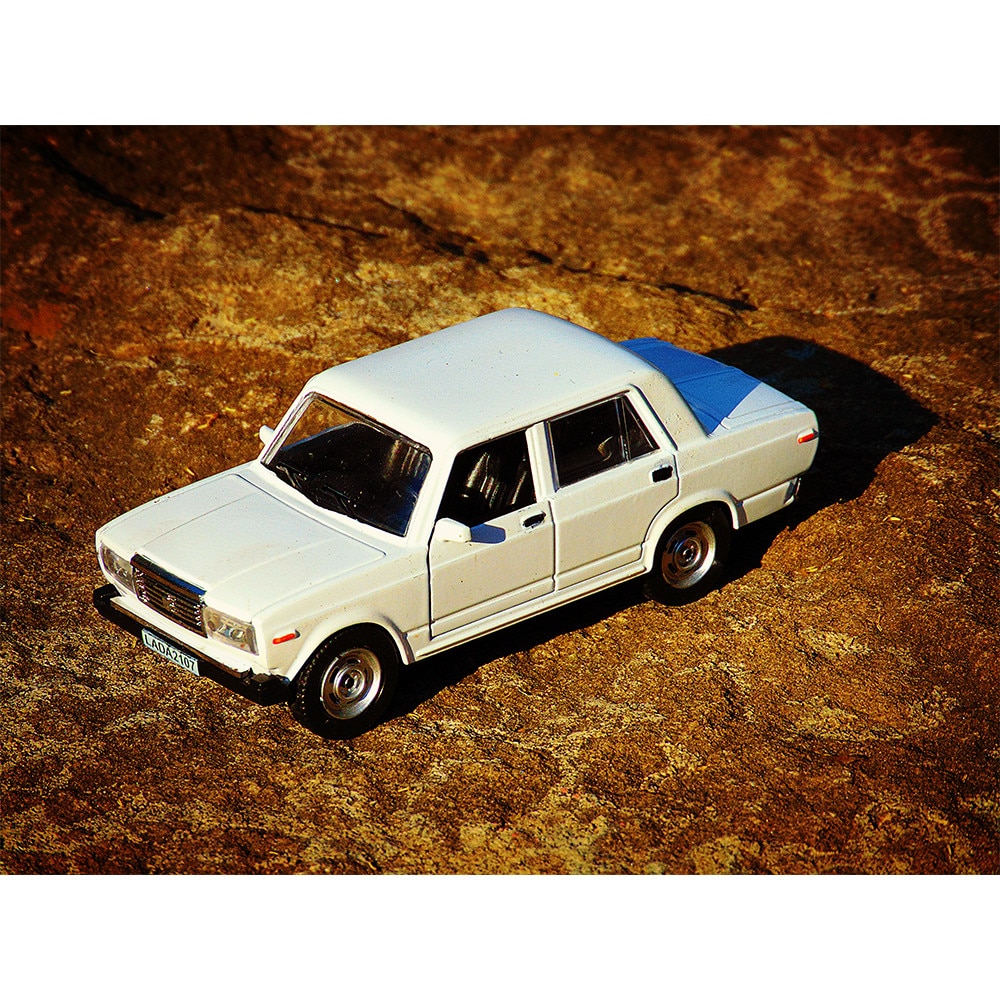 LADA 2107 / Zsiguli 1500 fém autómodell / fehér - eMAG.hu