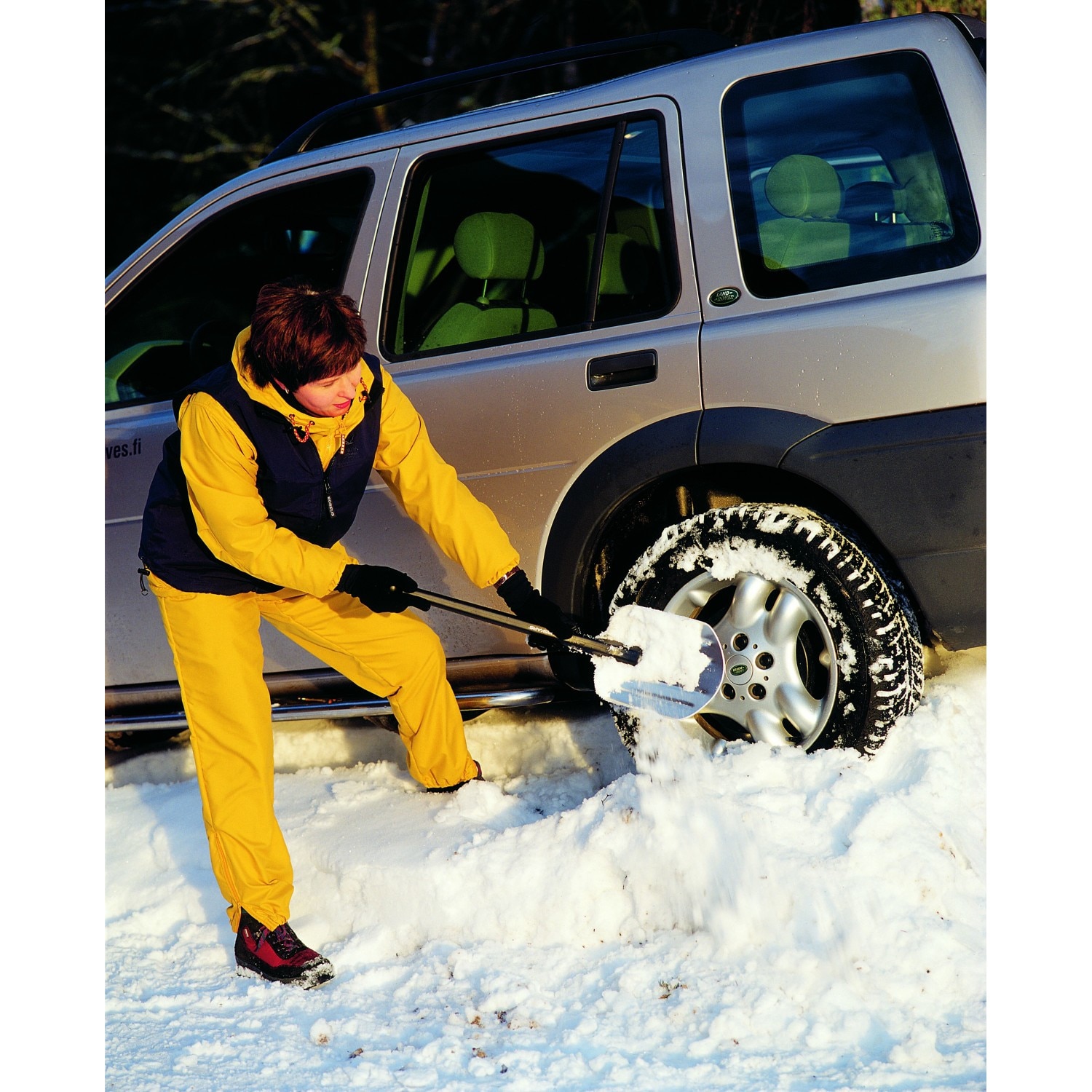 Cazma Fiskars, Cu coada, Rezistenta, Confectionata din aluminiu, Pentru ...