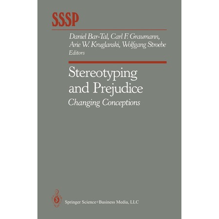 Stereotyping and Prejudice de Daniel Bar-Tal - eMAG.ro