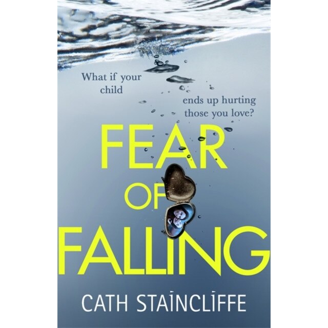 Fear of Falling de Cath Staincliffe - eMAG.ro