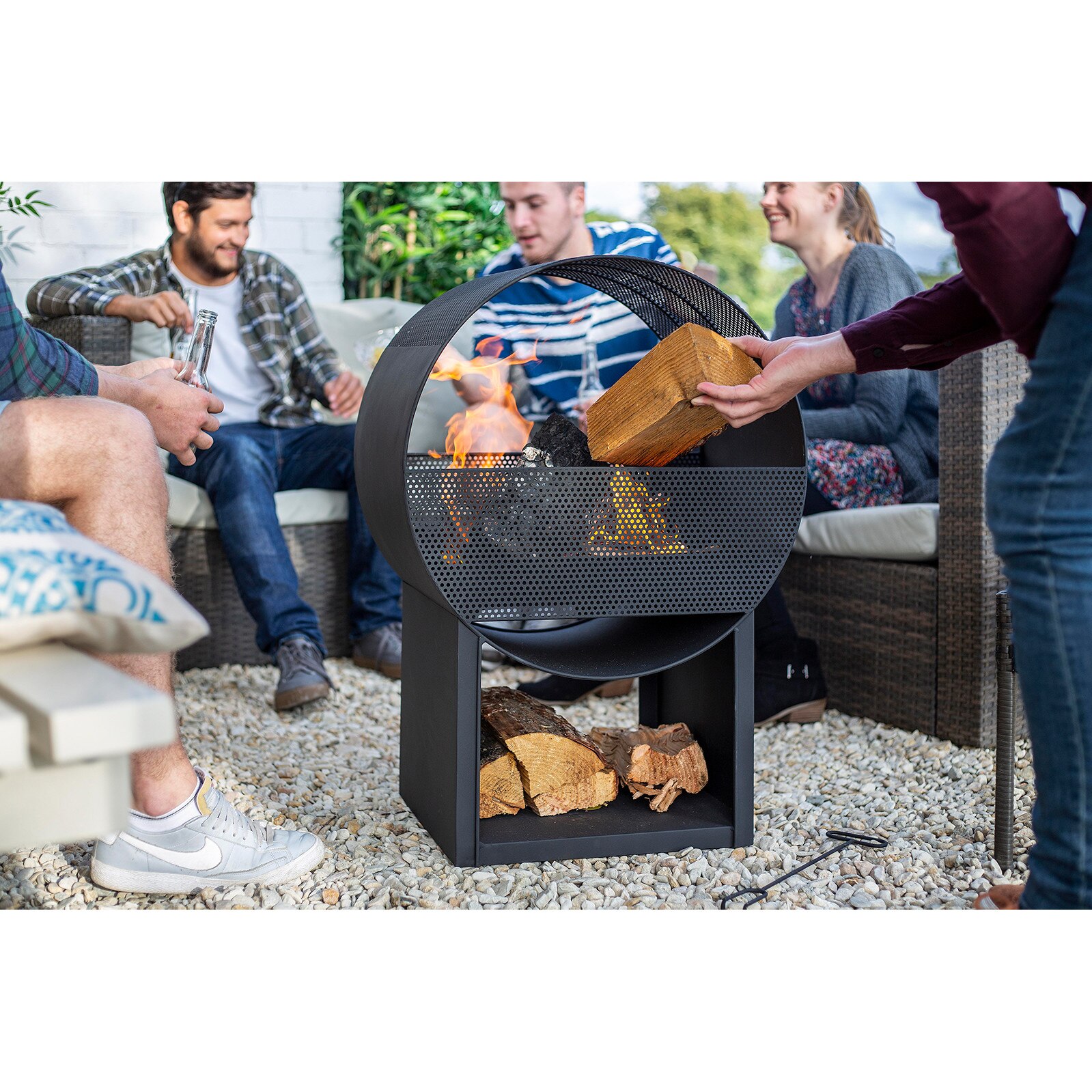 Semineu exterior pentru terasa si gradina Camacha, otel - eMAG.ro